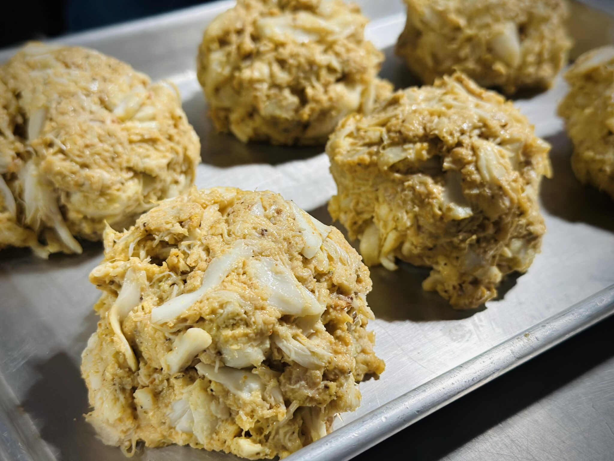 MD Crab Cakes Shipped Fresh Nationwide | Capt. Bob's Crabs